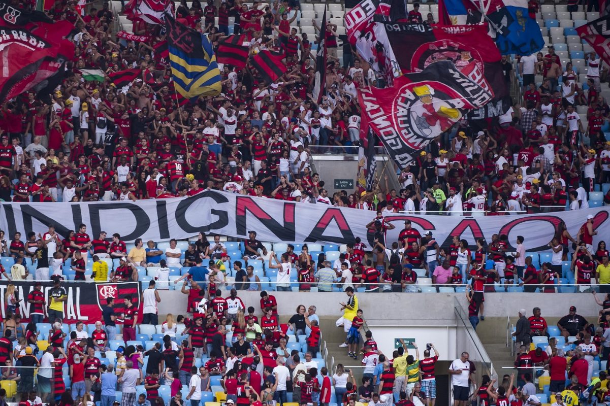 Muralha nos olhos dos outros é refresco - #Colabora