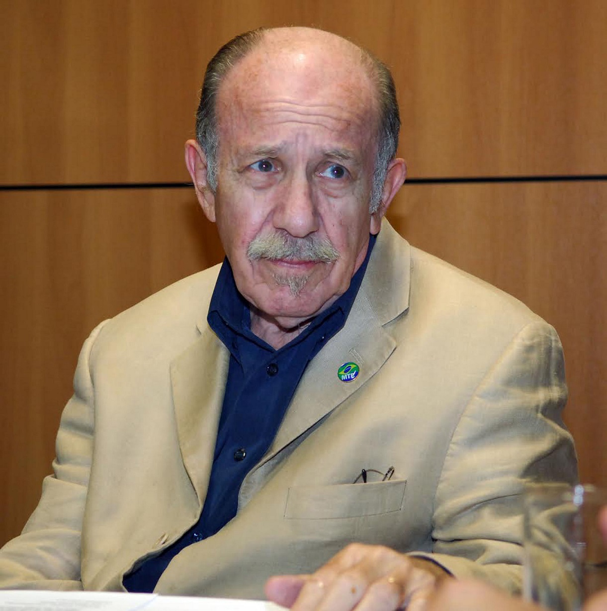 Uma aula de economia solidária e generosidade com Paul Singer