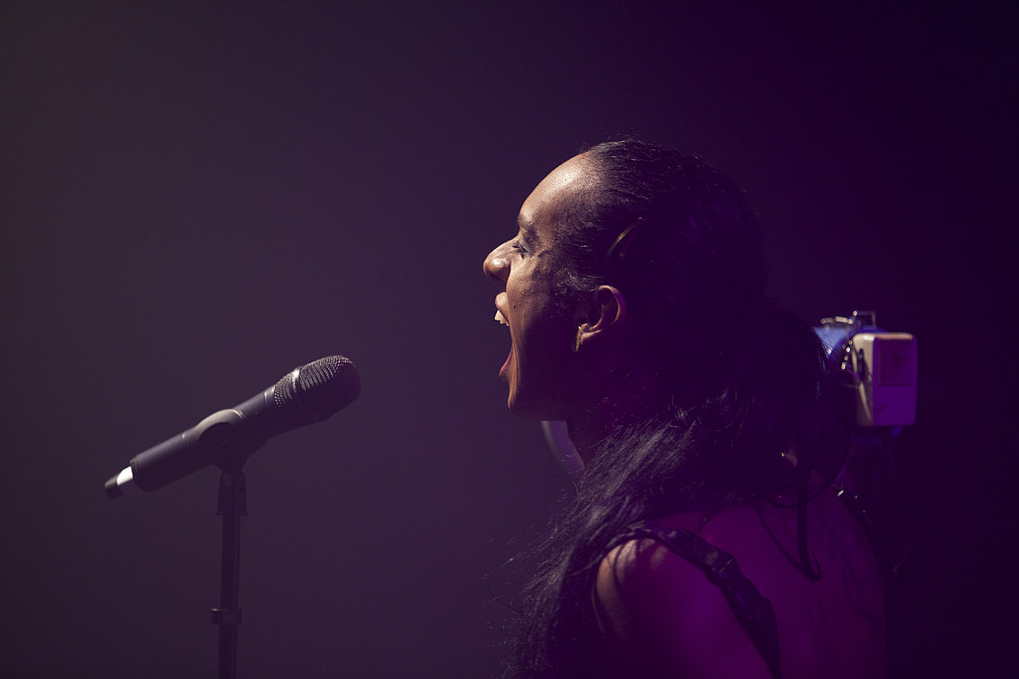 Ela, Linn da Quebrada: a voz, a arte e a história