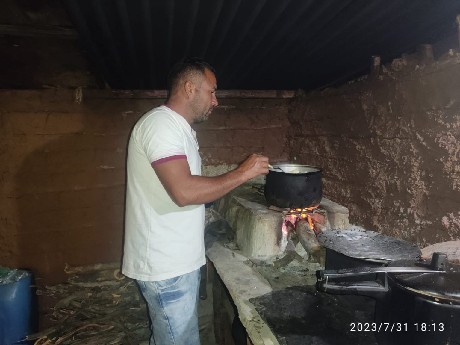 No território indígena Tuxá Campos, lugar de homem é na cozinha - #Colabora